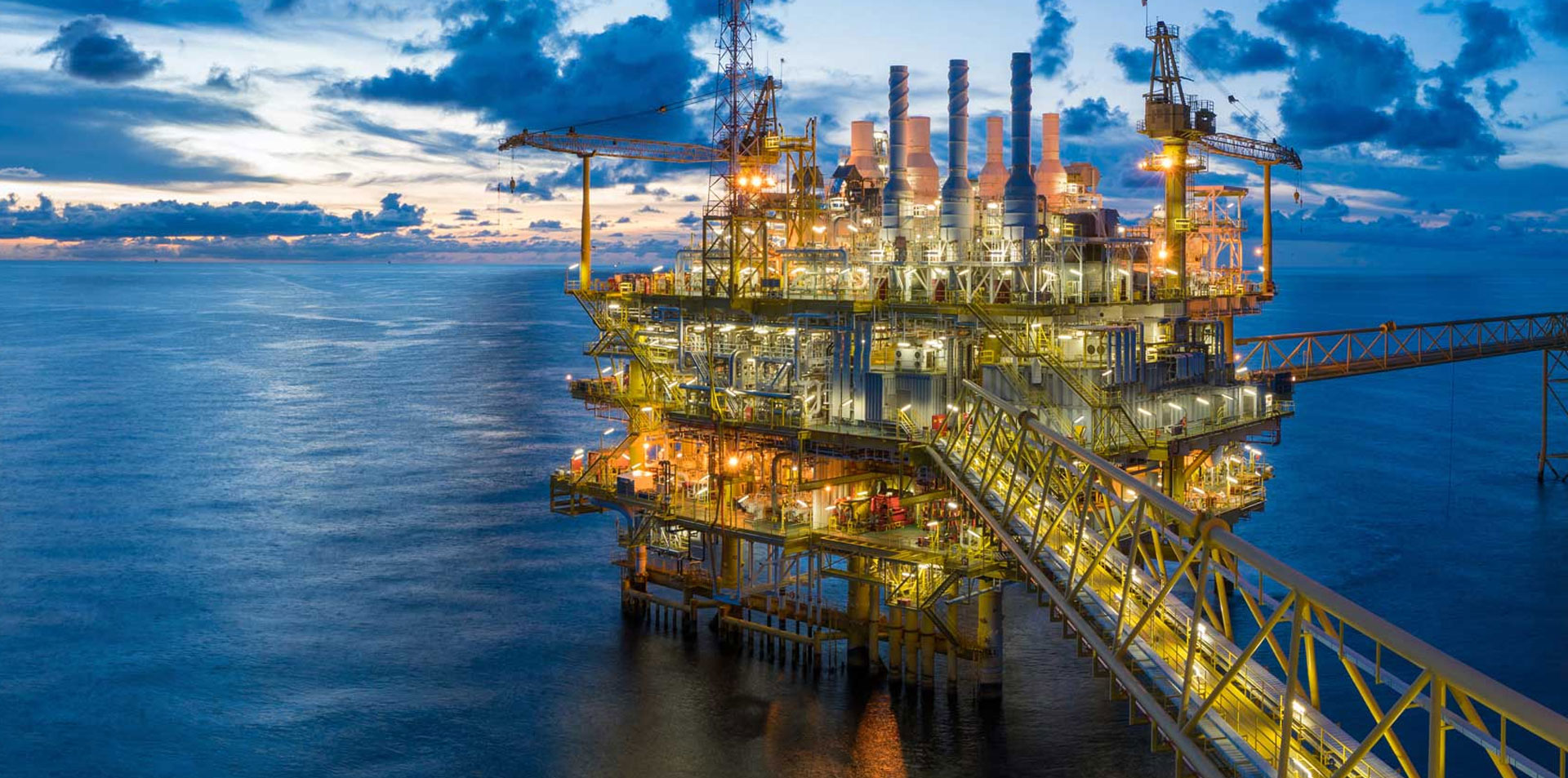 Red Falcon Petroleum Products LLC – Petroleum & Diesel Trading LLC